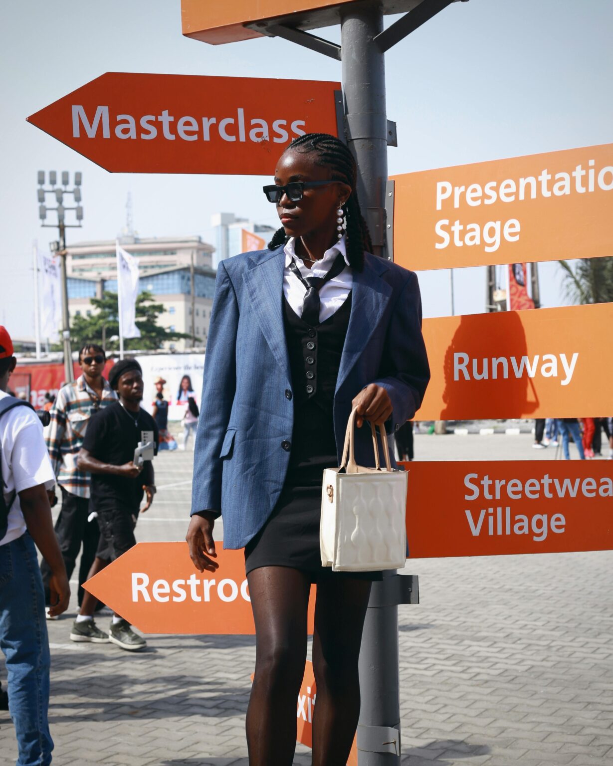 3 Ways How To Look More Expensive (and Why It Works) - How to looksmax